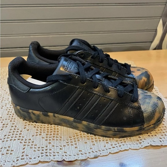 adidas | Shoes | Adidas Superstar Tortoise Shell Kids Size 55 Black Gum ...